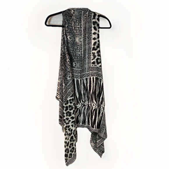 DH Wraps | Tops | Dh Wraps Animal Print | Poshmark